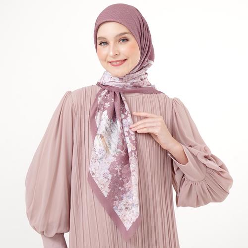 Jual JANNA The Osaka Series Hijab Motif Lasercut Segiempat Premium Voal ...