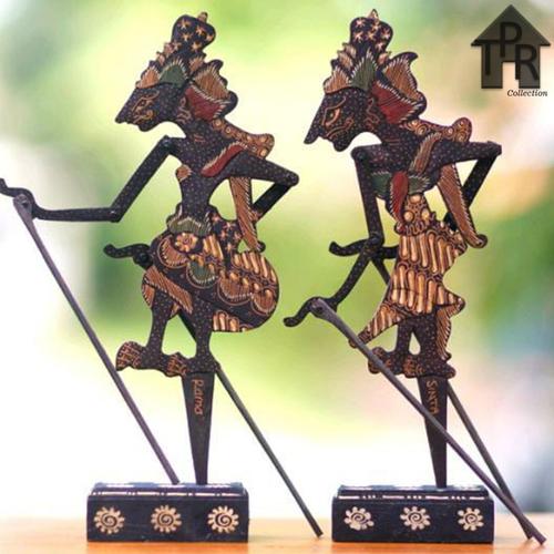 Jual Souvenir pajangan wayang kayu batik Rama/Shinta size M - Shinta ...
