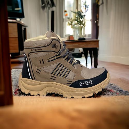 Jual Sepatu Gunung Boots Pria Safety Shoes Boot High Hiking Berpori ...