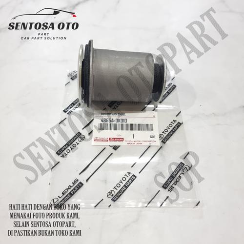 Jual Bushing Lower Arm Kecil Depan Cocok Untuk Innova Hilux Single ...