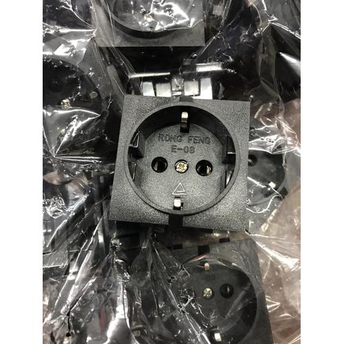 Jual Colokan output ups / Stopkontak ups / Outlet Ups ica - Jakarta ...