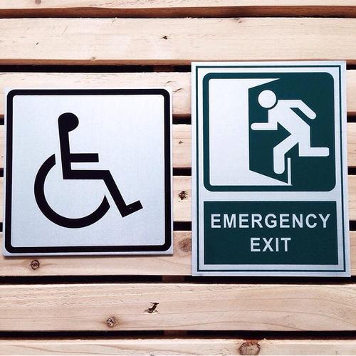 Jual Tanda Sign Disabled Disabilitas Kursi Roda Emergency Exit ...