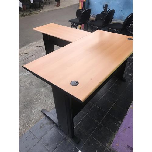 Jual Meja kantor L / meja kantor bos MEREK UNO 140X120 cm & 160x75 cm ...