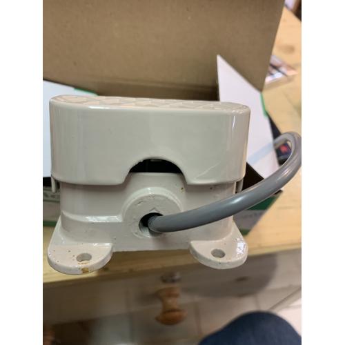 Jual Foot switch fs 3 - Jakarta Barat - PELITA ABADI ELECTRIC | Tokopedia