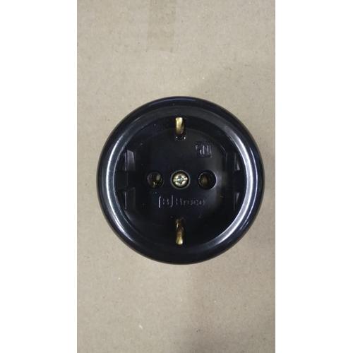 Jual Stopkontak Arde Arde Outbow Broco stop kontak OB 6130 Hitam ...