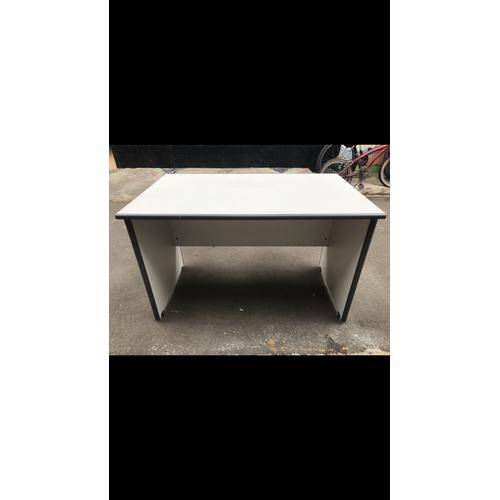 Jual Meja kantor high point ukuran 140cm/150cm/160cm masih bagus dan ...