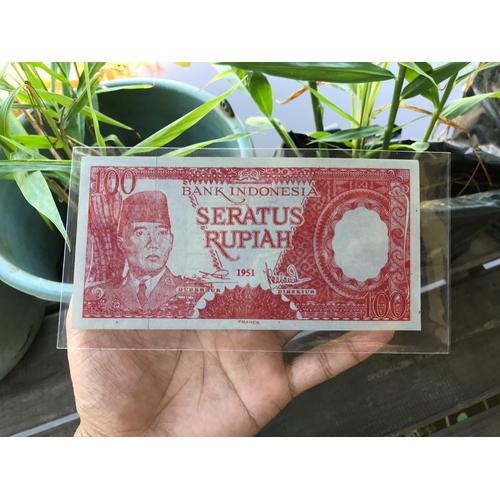 Jual Uang Kuno Soekarno 100 Rupiah Seri Cantik BK 555555 Tahun 1951 ...