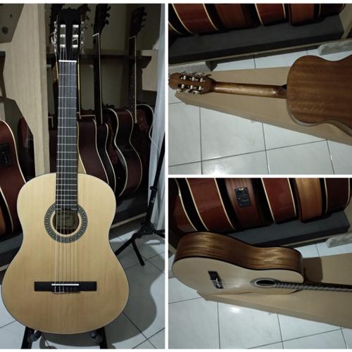 Jual Gitar akustik 3/4 cowboy nilon original - Jakarta Pusat ...