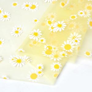 Jual Kain Background Dengan Gambar Motif Bunga Daisy Dan Bergaya ...