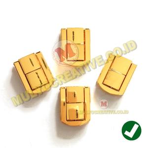 Jual Pengait Box Plakat Kancing Box Plakat Warna Gold Kode 013 - Kab ...