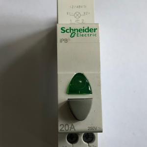 Jual SCHNEIDER IPB PUSH BUTTON+INDIKATOR HIJAU 1NO A9E18038 - Jakarta ...