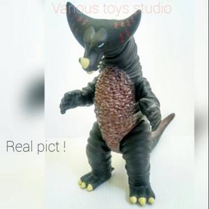 Jual Mainan action figure godzilla ultraman monster gamora kaiju gomora ...