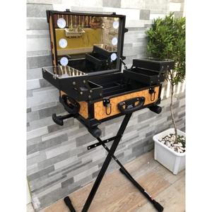 Jual koper rias beatycase 6 lampu GRATIS kaki dan plat nama bisa BG3426 ...