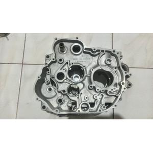 Jual PE - CRANKCASE BLOK MESIN KAWASAKI BINTER MERZY MERCY KZ200 CDI ...