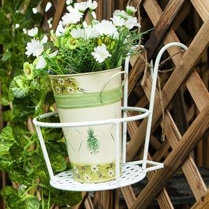 Jual Pot Bunga Model Gantung Dinding Bahan Besi Untuk Balkon - Jakarta ...