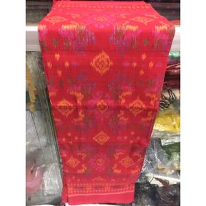 Jual Kamen Endek Warna Merah / Kain Khas Bali - Kab. Badung - Ganas ...