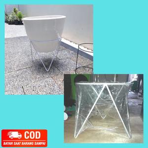 Jual Tempat Pot Bunga Jumbo Rak Besi Kaki 3 Minimalis / Standing ...