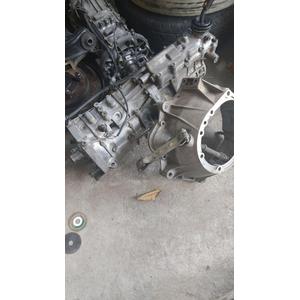 Jual SUS - GEARBOX TRANSMISI SUZUKI ESCUDO SIDEKICK PLUS RUMAH KOPLING ...