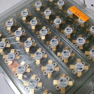 Jual MRF 422 RF TRANSISTOR - Jakarta Pusat - SENTRAL HARDWARE | Tokopedia