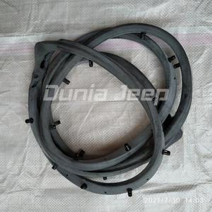 Jual Karet Liftgate pintu belakang bagasi atas Jeep CJ7 - Jakarta Timur ...