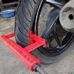 Jual alat pres ban tubles treker press ban treker ban alat pres ban ...
