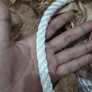 Jual Tali Tambang Nilon 10mm Tali Nilon Tambang Putih Tambang Nylon Per ...