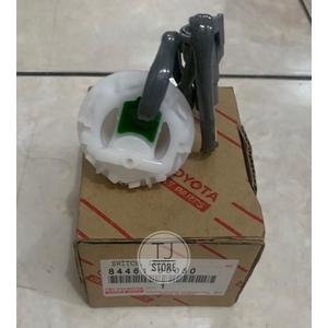 Jual Switch Filter Solar Toyota Land Cruiser VX / VXR 80 - Jakarta ...