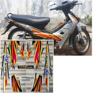 Jual striping original Honda Supra Fit silver hitam tahun 2005 - Kota ...