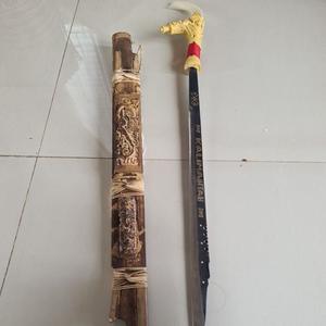 Jual Mandau Senjata khas SuKu Dayak kalimantan model bilah KALIMANTAN ...
