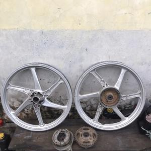 Jual velg cast wheel original Yamaha PNP Jupiter Z Burhan FizR F1zR ...