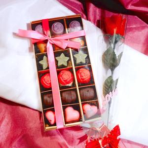 Jual Paket Coklat Valentine Love Hati Isi 18 Dan Bunga - Jakarta Timur ...