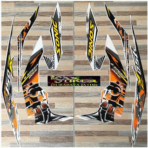 Jual NEW striping original Honda Sonic 150 putih oren tahun 2015 2016 ...
