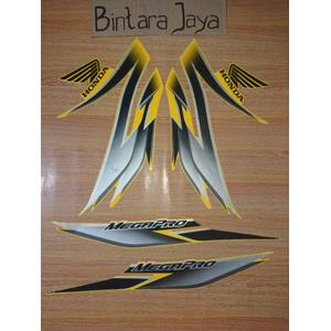 Jual NEW Sticker Lis Striping Honda Megapro Primus tahun 2008 Kuning ...