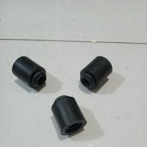 Jual TG822 MOUNTING KARET KAKI KOMPRESOR AC 3 PCS - Jakarta Timur ...