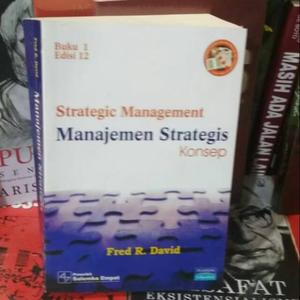 Jual Manajemen Strategis Fred R David Edisi 12 Buku 1 - Kota Surakarta - Purwati cantik27 ...