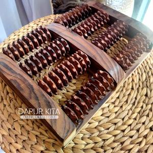 Jual BJ807 Alat Pijat Telapak Kaki Model Duduk Isi 8 Roll Bahan Kayu ...