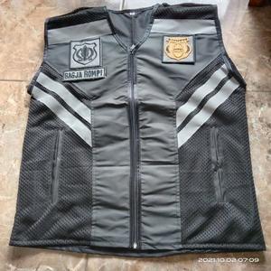 Jual Rompi Taslan Full Hitam Security Jyo - Kab. Bekasi - jaya.official ...