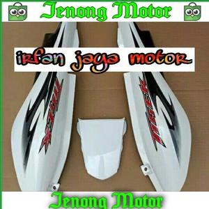 Jual SPAREPART MOTOR COVER BODY BELAKANG TIGER REVO PUTIH SPART 4266 ...