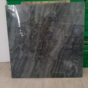 Jual granit 60x60 hitam motif marmer Glazed Polished kramik list plint ...