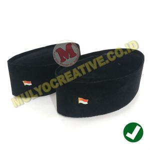 Jual Peci Logo Singapura Kopiah Hitam + Pin Logam Kuningan - Kab ...