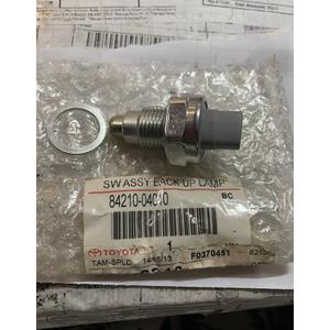 Jual Switch swith mundur atret toyota HIACE FORTUNER INOVA 84210 04010 ...