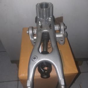 Jual Dudukan Tongkat Perseneling Grand Vitara 2400Cc ori original ...