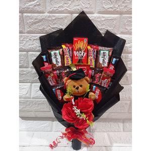 Jual BUCKET SNACK + BUNGA SIDANG WISUDA ULTAH bisa dicustem warna ...
