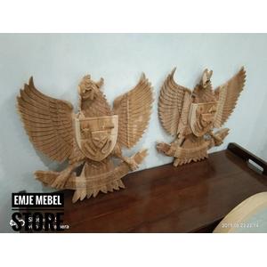 Jual lambang burung garuda ornamen ukir hiasan dinding kayu jati - Kota ...