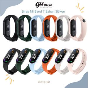 Jual Strap Xiaomi Mi Band 7 Silikon Tali Pengganti Mi band 7 Bahan Silikon - Biru tua, Mi Band 7 ...