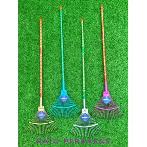 Jual Ready Sapu Taman Sapu Pasir Sapu Pantai Garu Garu Besi Garuk ...
