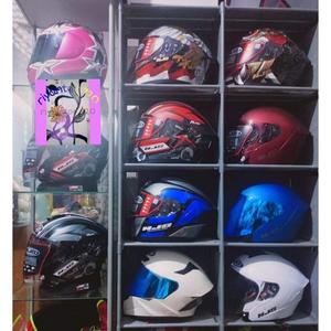 Jual Rak Helm 2 Sisi 8 Ruang 10 Tingkat Lebih Muat Banyak/Rak Susun Rak ...