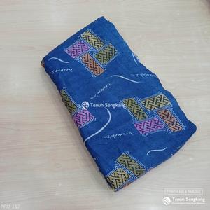 Jual Kain Tenun Dobby Batik Sutra Bugis Makassar - Tenun Sengkang PRU-117 - Kota Makassar ...