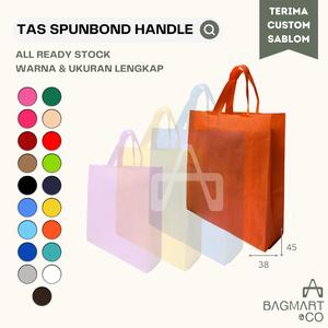 Jual Tas Spunbond 38 x 45 Handle Goodie Bag Bahan Kain Hajatan Suvenir ...