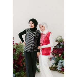 Jual Ndaru vest batik / rompi batik - Ndaru red, fit to L - Kota Kediri ...